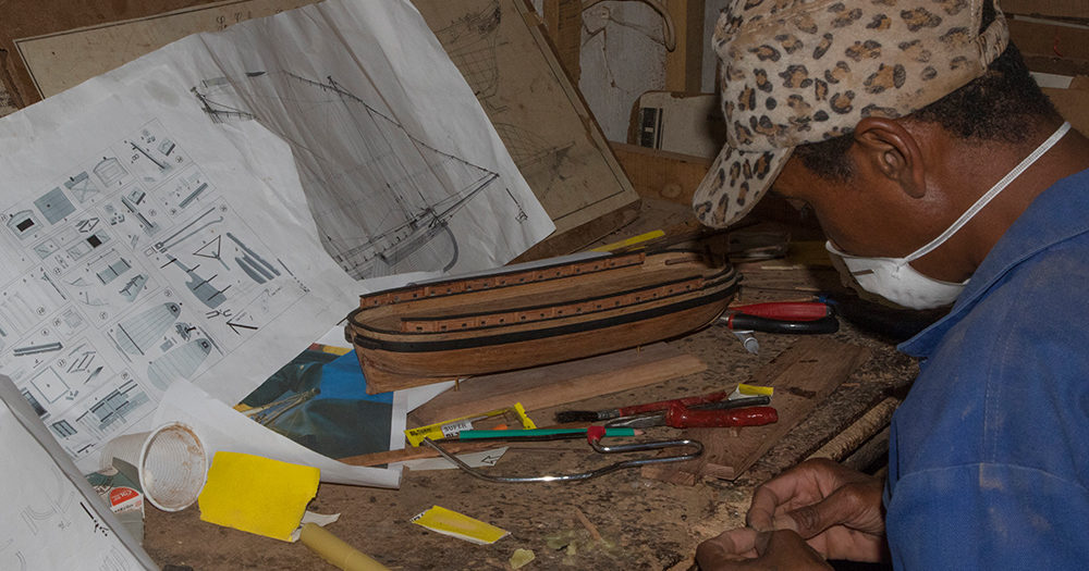 Model ship workshop „Le Village“ - MADAMAGAZINE